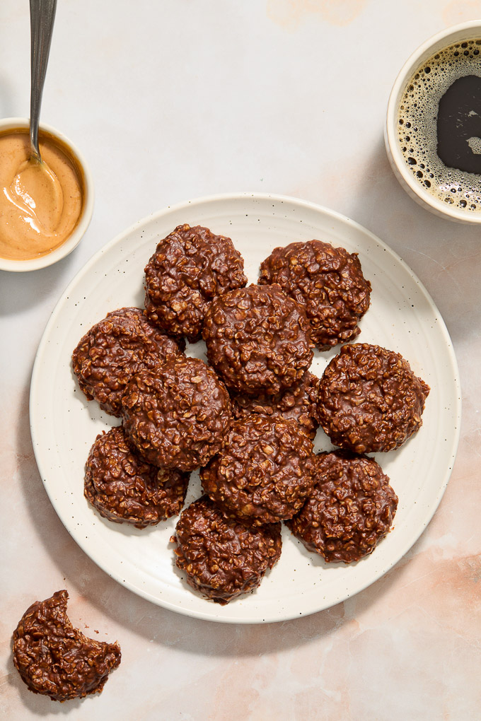 No Bake Chocolate Peanut Butter Oatmeal Cookies | Flavor the Moments